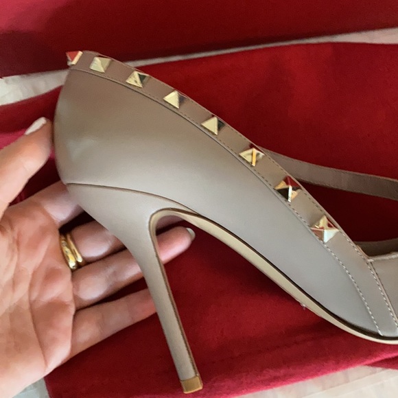 Valentino | Shoes | Valentino Heels Nwt | Poshmark